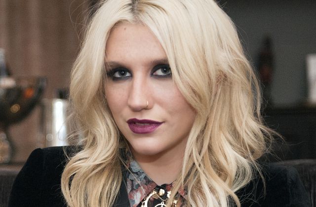 Kesha - Learn to let go [2017] | Videoclip | Actualidad | LOS40