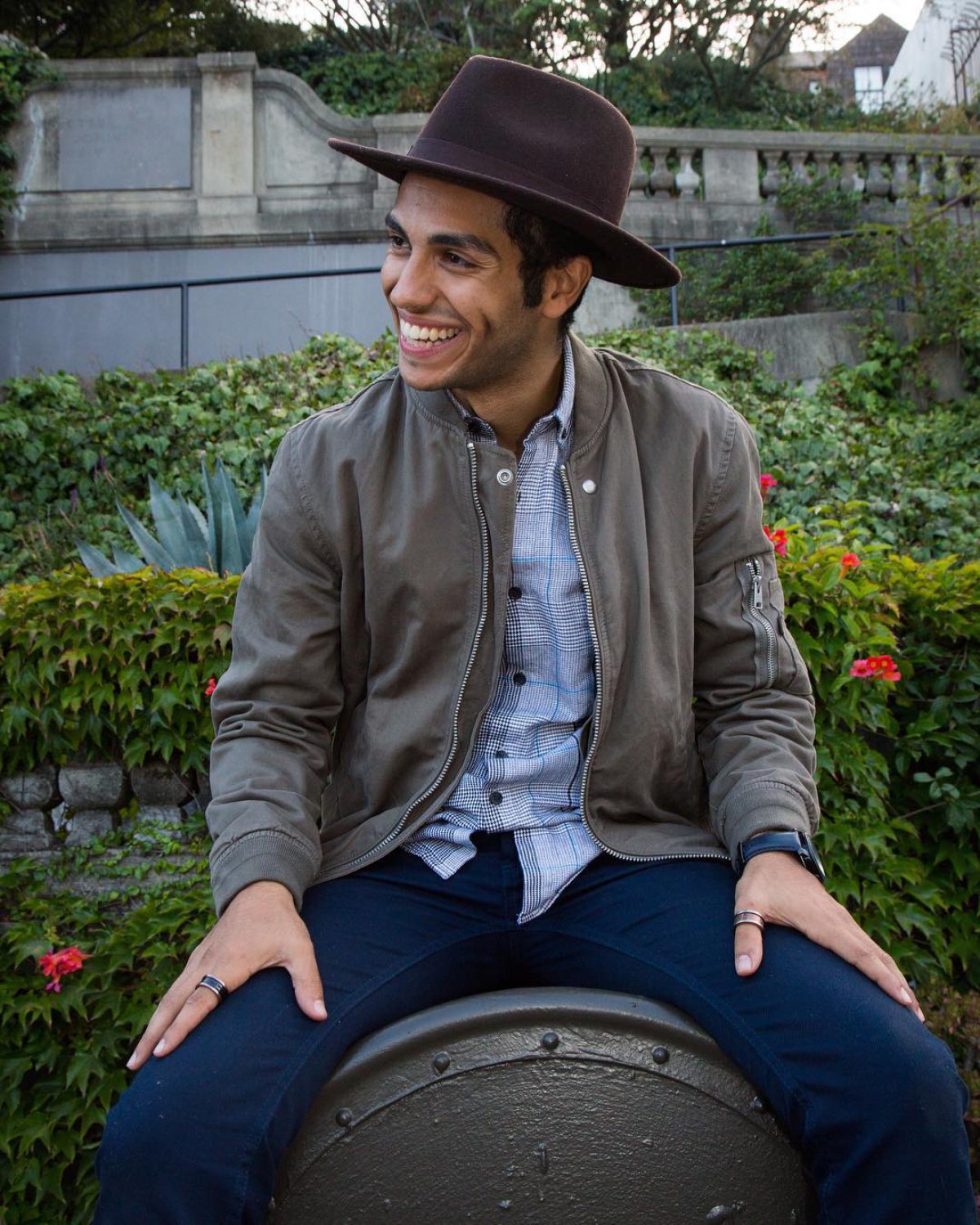 Conoce a Mena Massoud, el nuevo Aladdín de Disney | Fotogalería | Cine ...