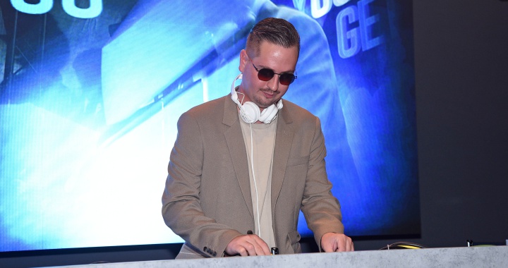Robin Schulz estrena su álbum ‘IIII’ con la esperada colaboración junto ...