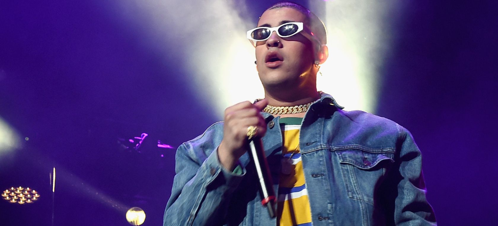 Bad Bunny logra vender medio millón de entradas en menos de una semana ...
