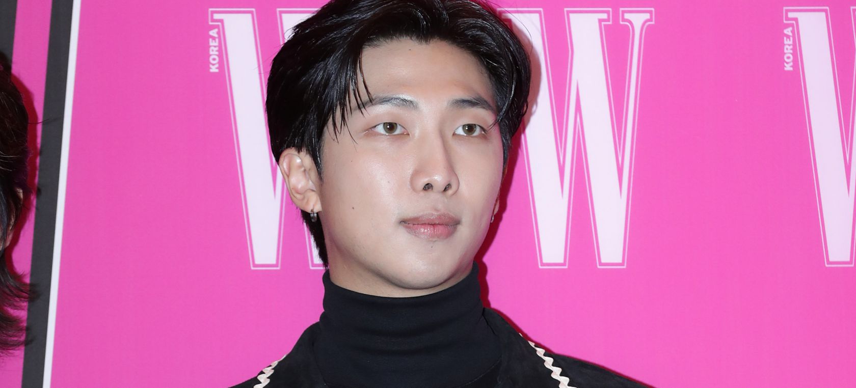 RM expande sus propios pensamientos en ‘Indigo’, su primer álbum de estudio | Música | LOS40