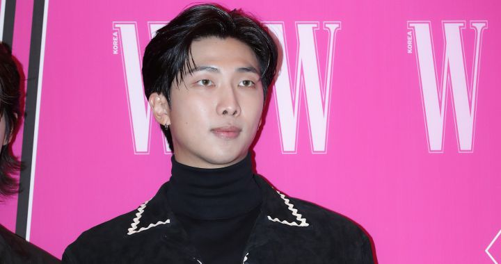 RM expande sus propios pensamientos en ‘Indigo’, su primer álbum de ...