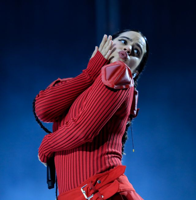 Todos los outfits con los que Rosalía nos ha sorprendido durante su ...