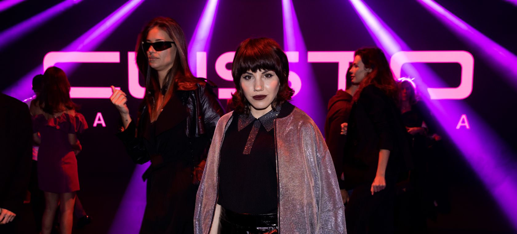 Diez años después, Angy Fernández, vuelve a lanzar un single: “Estoy ...