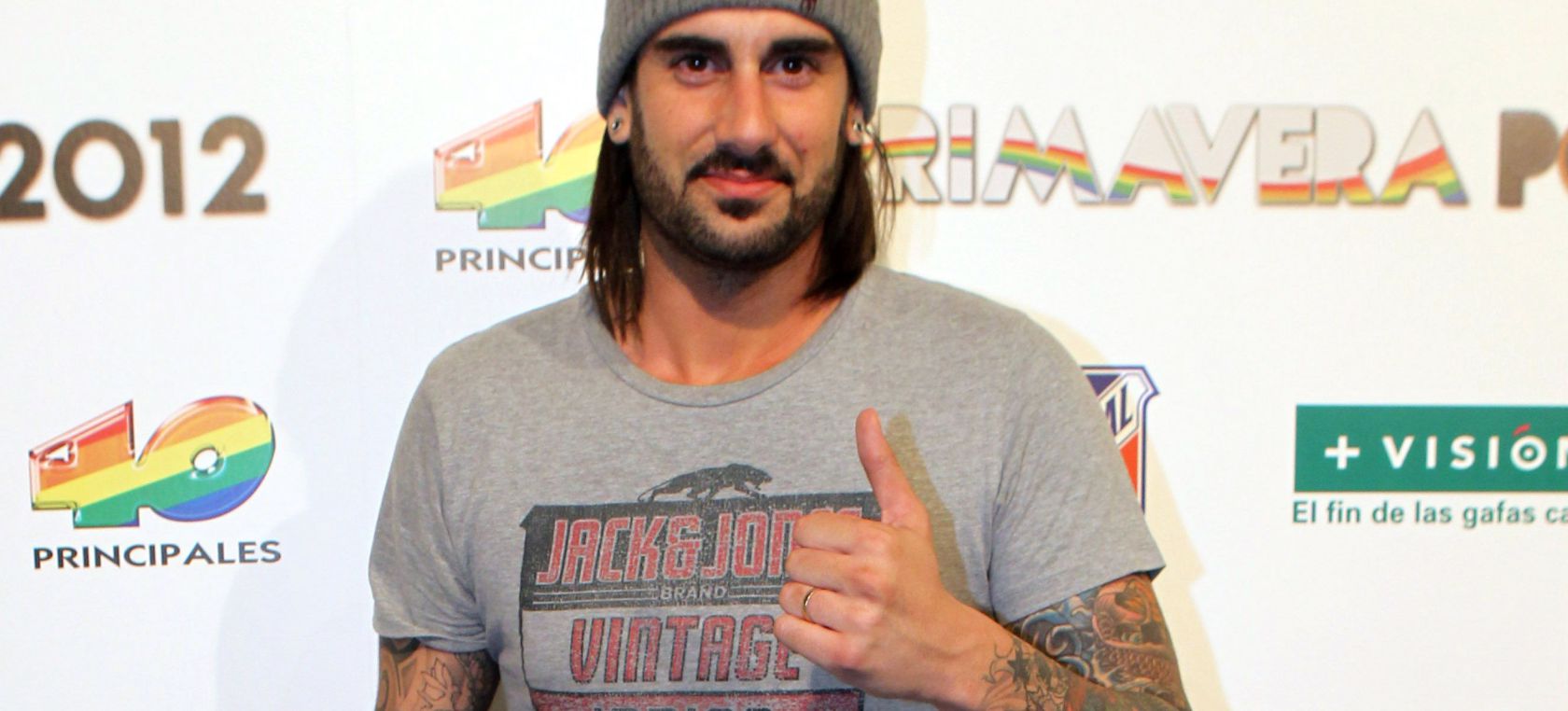 ‘Lágrimas desordenadas’ de Melendi, el número 1 que no parábamos de ...